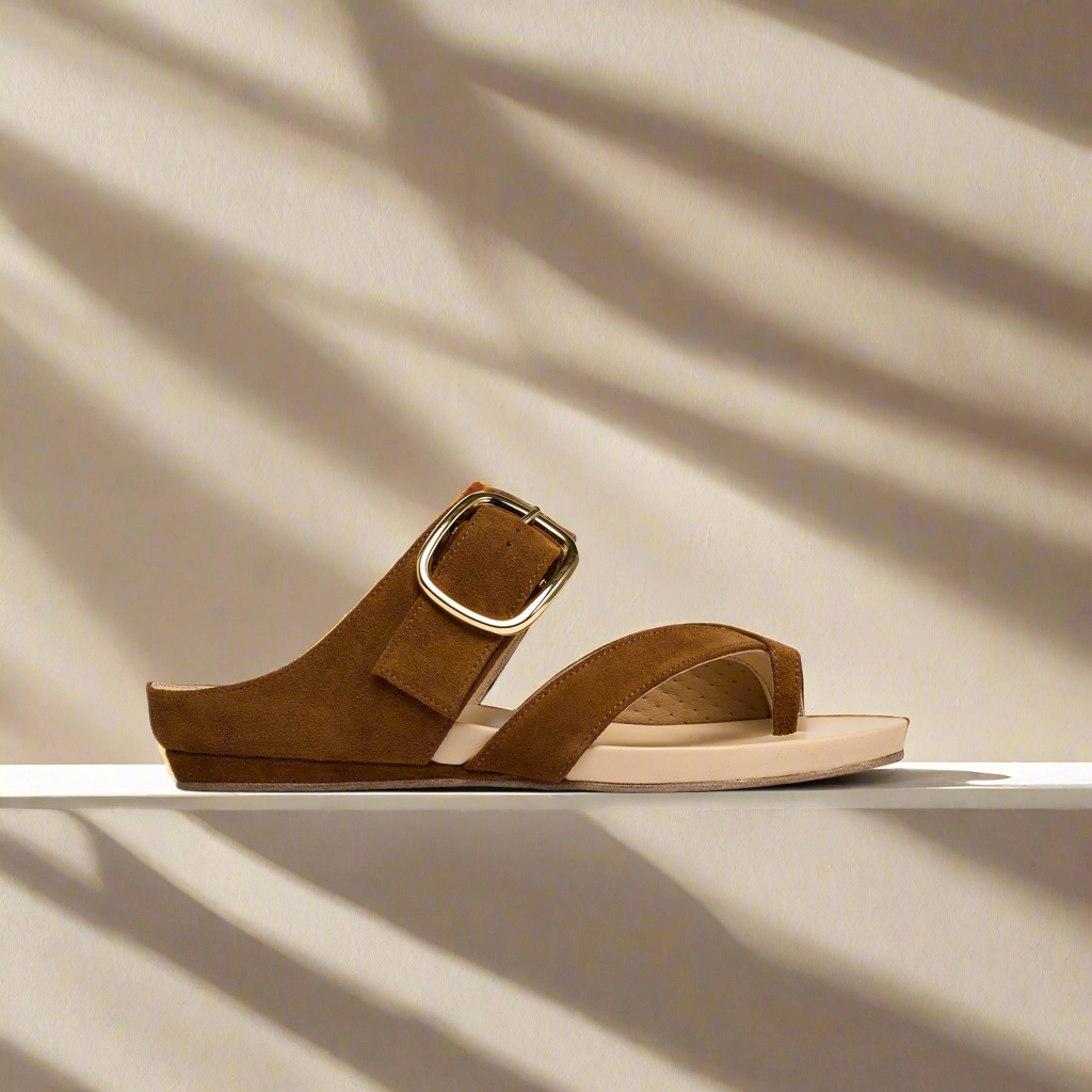 Calla | Ruby | Tan flat sandal